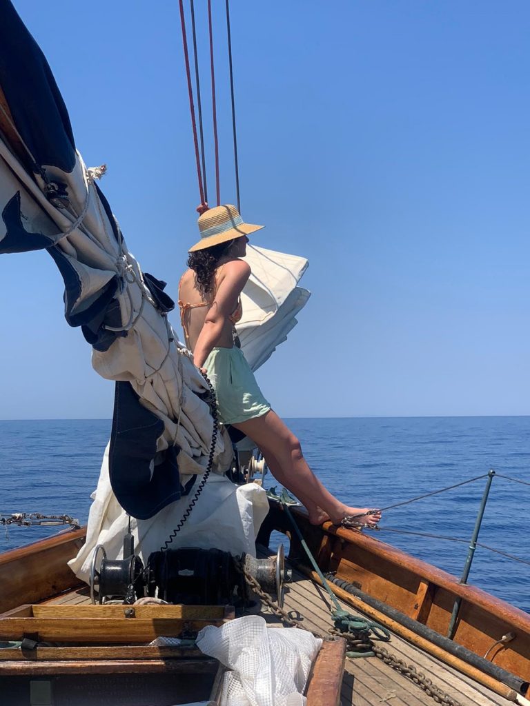 xfgz | Global Nomadic